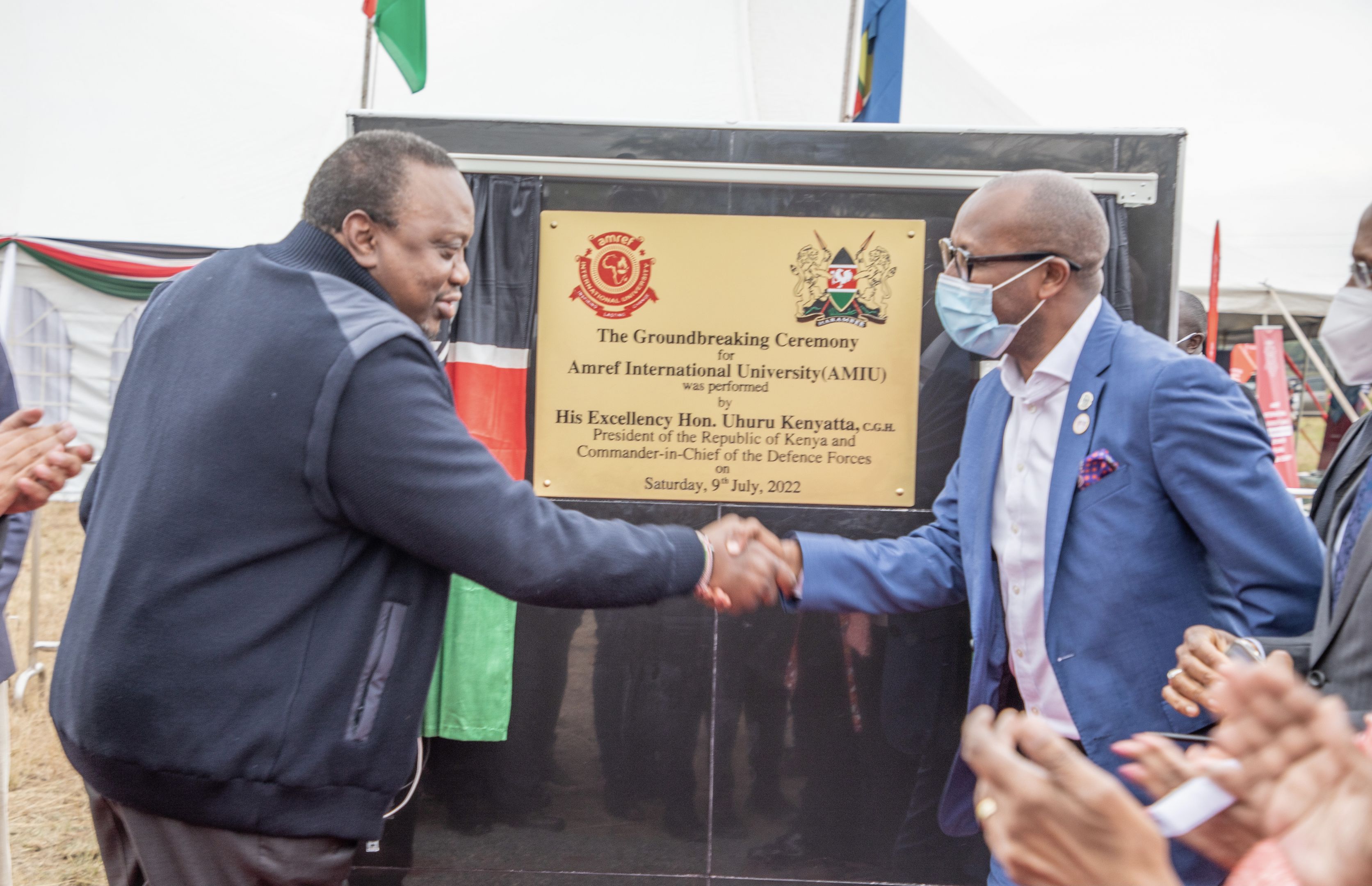 Keniaanse president markeert uitbreiding Amref universiteit | Amref
